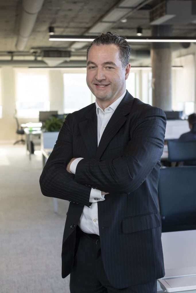 Yuri Bouwhuis - Takes a Bold Step towards Sustainability with Calucem's ...